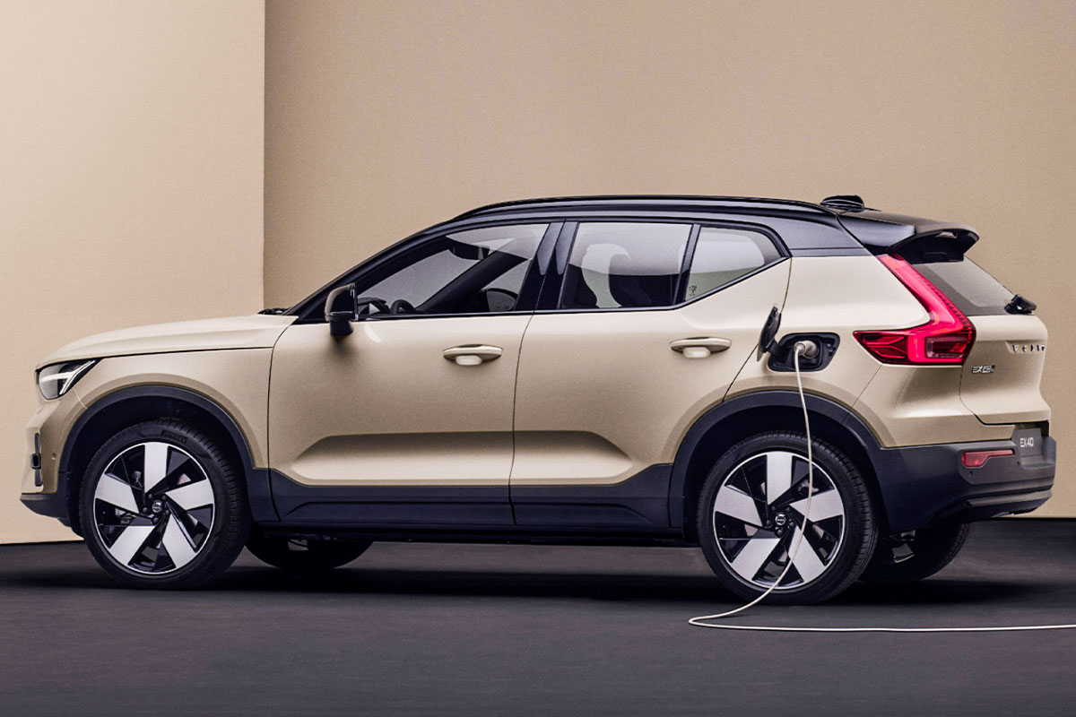 "이 돈이면 현대차 사고 말지" 볼보 6천만 원대 전기 SUV EX40 출시